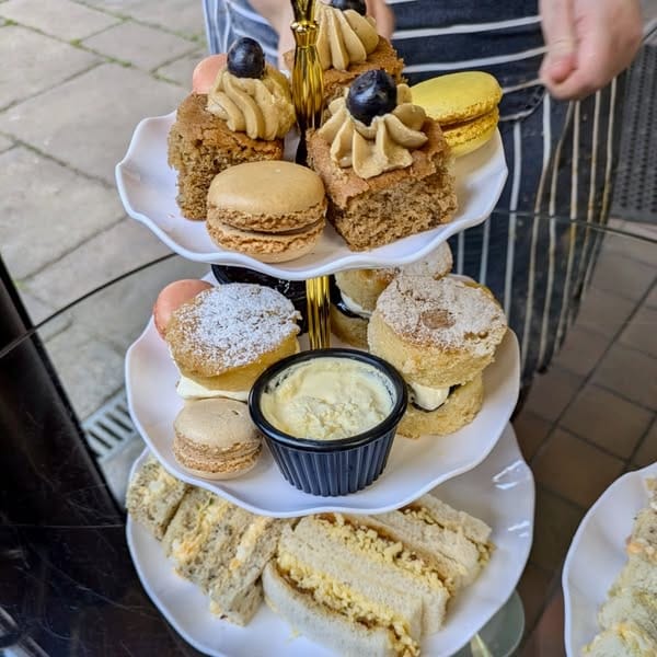 Mother’s Day Afternoon Tea – Garden Kitchen Bewdley